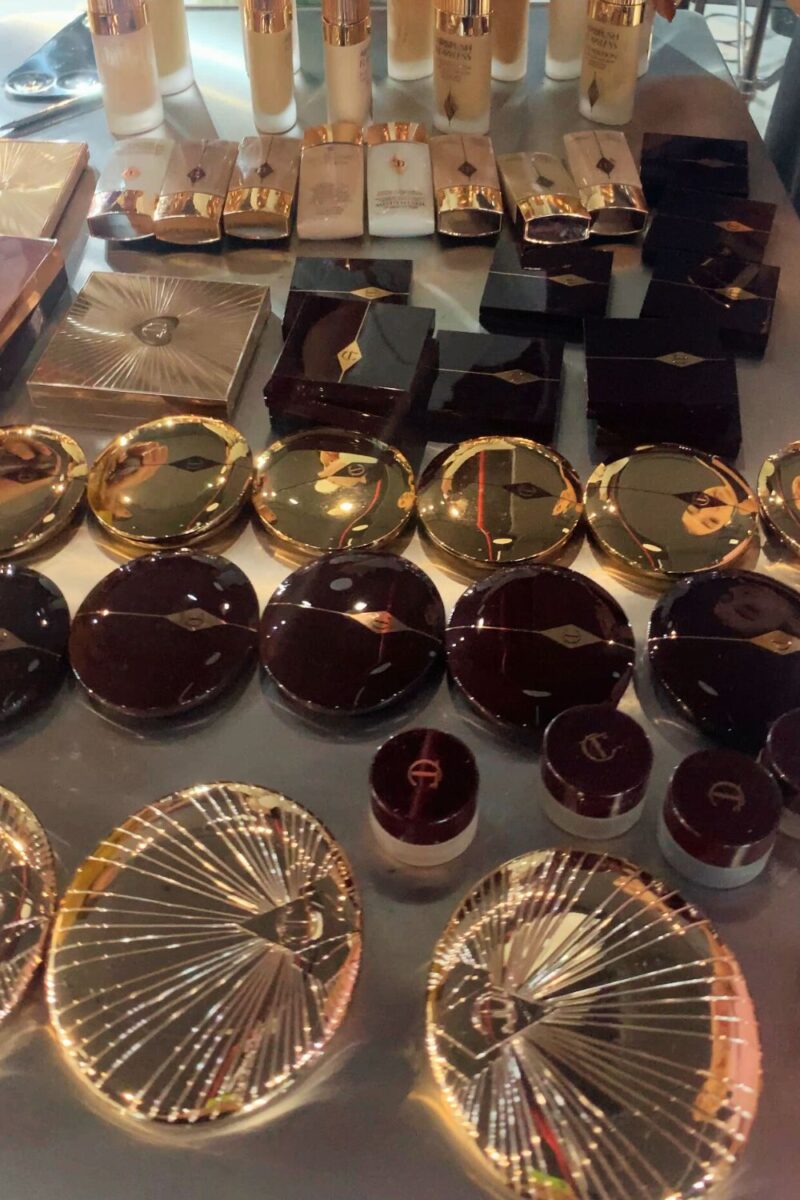 The Ultimate Beginner Makeup Artist Kit Guide You’ll Ever Need ...